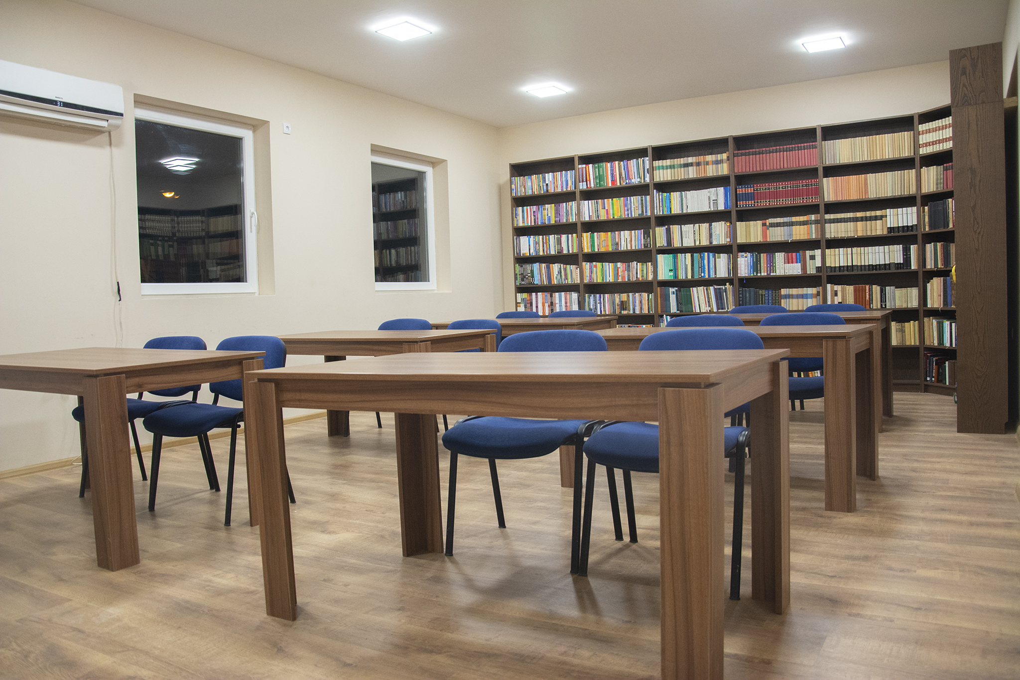 Library | Centre for Protestant Studies Gáspár Károli